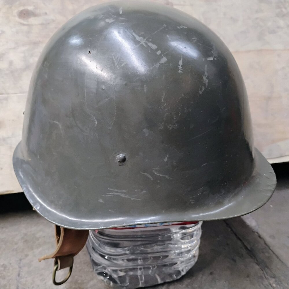 Military Army Helmet Cold War Era Guys Man Cave Displ… - Gem
